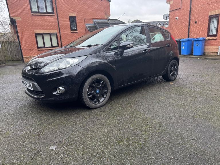 Automatic Ford, FIESTA, Hatchback, 1388 (cc), 5 doors | in Derby ...