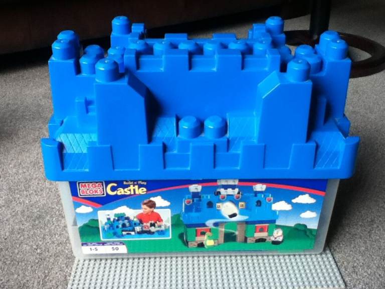 Megabloks build and play castle set | in Grove, Oxfordshire | Gumtree