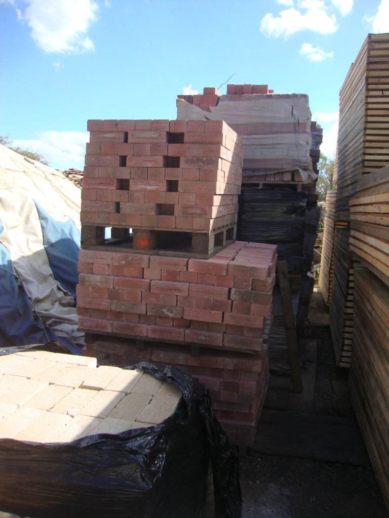 EDENHALL: HOLKHAM RED SOLID CAST FACING BRICKS £175 PER PACK | in ...