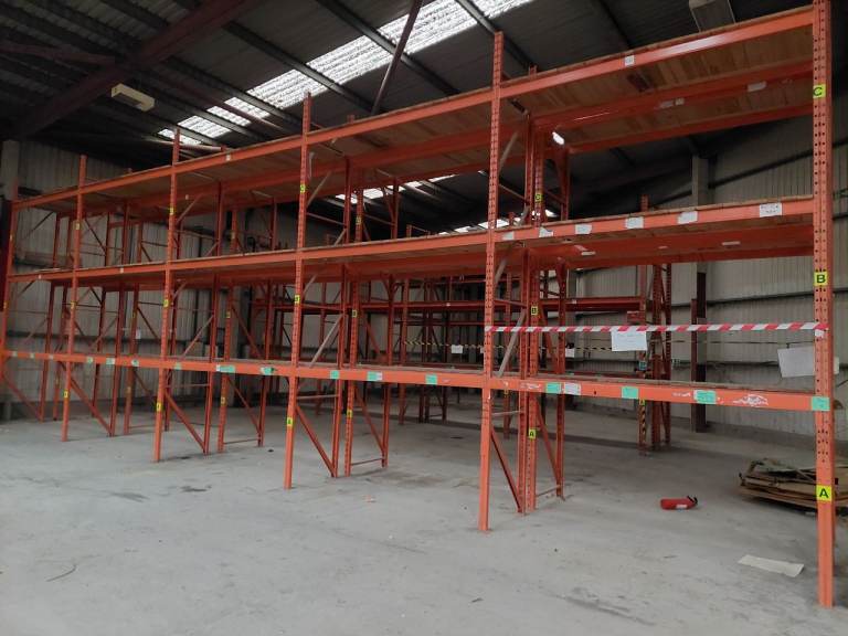 Heavy Duty Pallet Racking- Shelving - 20 bays / 5m high x 3m wide each ...
