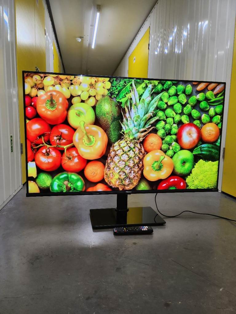 43" Hisense 4k Smart Ultra UHD LED WiFi TV with Accessories £135 | in ...
