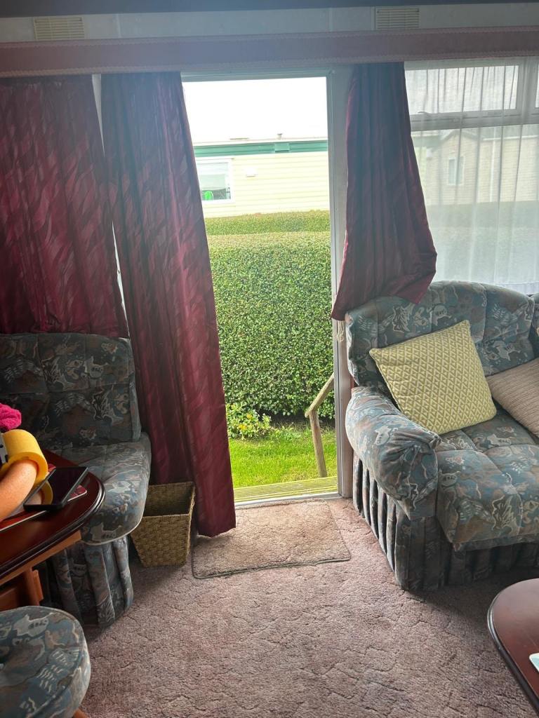 Static caravan | in Lowestoft, Suffolk | Gumtree