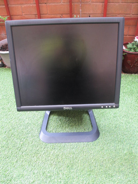 Dell 1704fpvt Monitor | in Beeston, Nottinghamshire | Gumtree