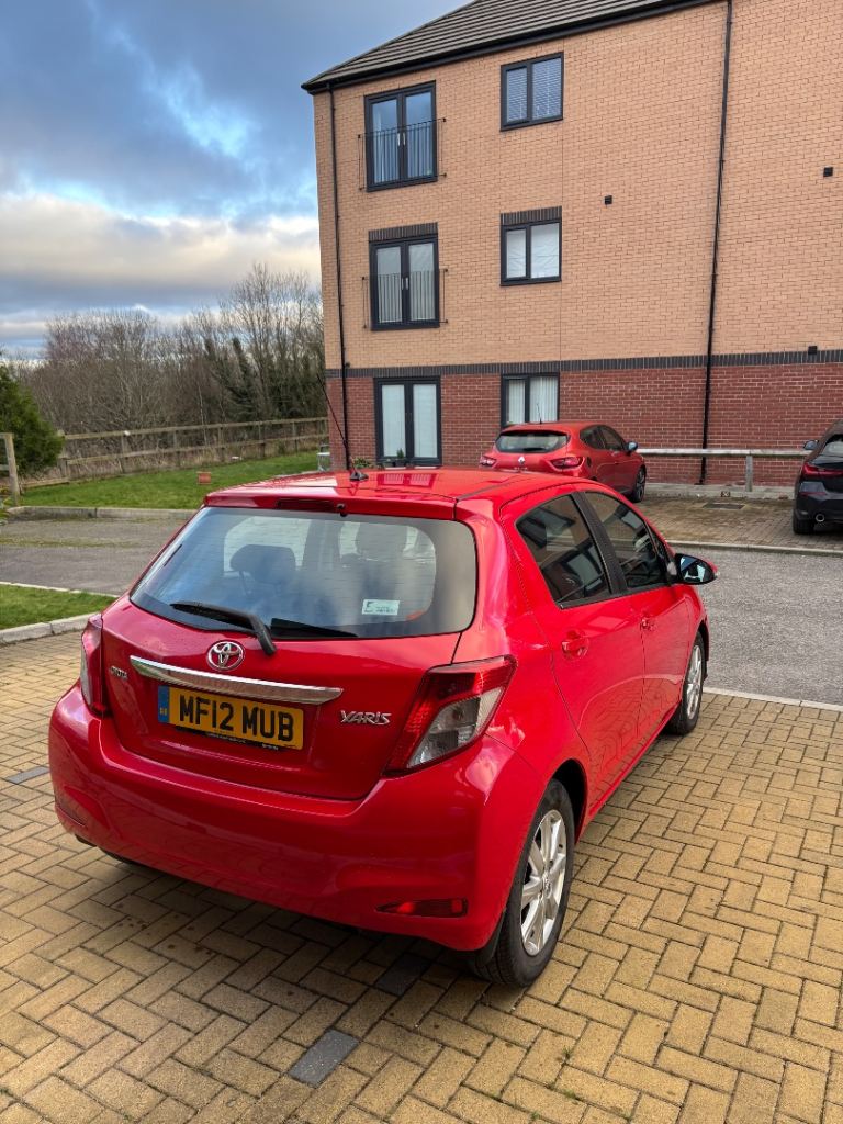 Toyota, YARIS, Hatchback, 2012, Manual, 1329 (cc), 5 doors | in ...