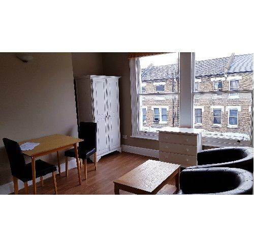 Great Value One Bedroom Flat in Sulgrave Road, Hammersmith, W6 7QH ...