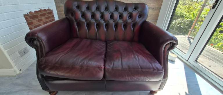 PENDING SALE Thomas Lloyd Oxblood Red Leather Chesterfield 2-Seater ...