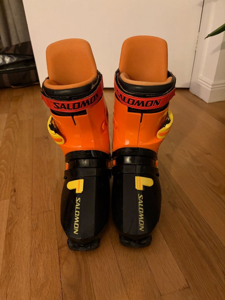 Skis, bindings, poles and ski boots (complete ski set) | in Camelon ...